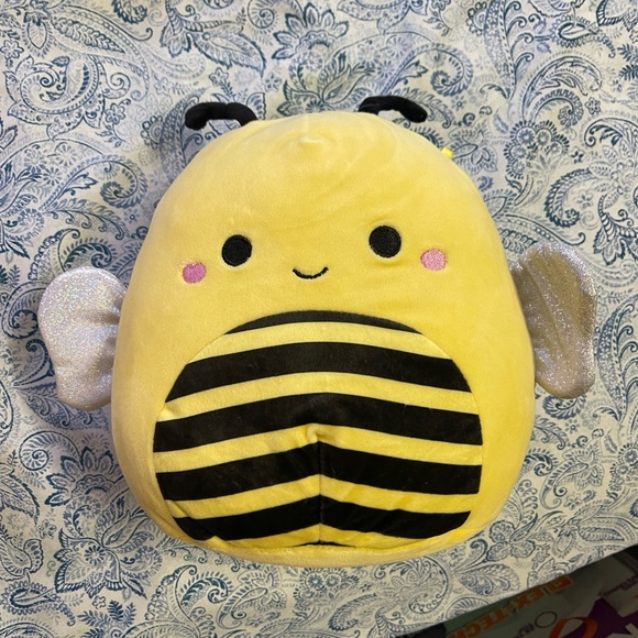 Toys | Bee Squishmallow | Poshmark